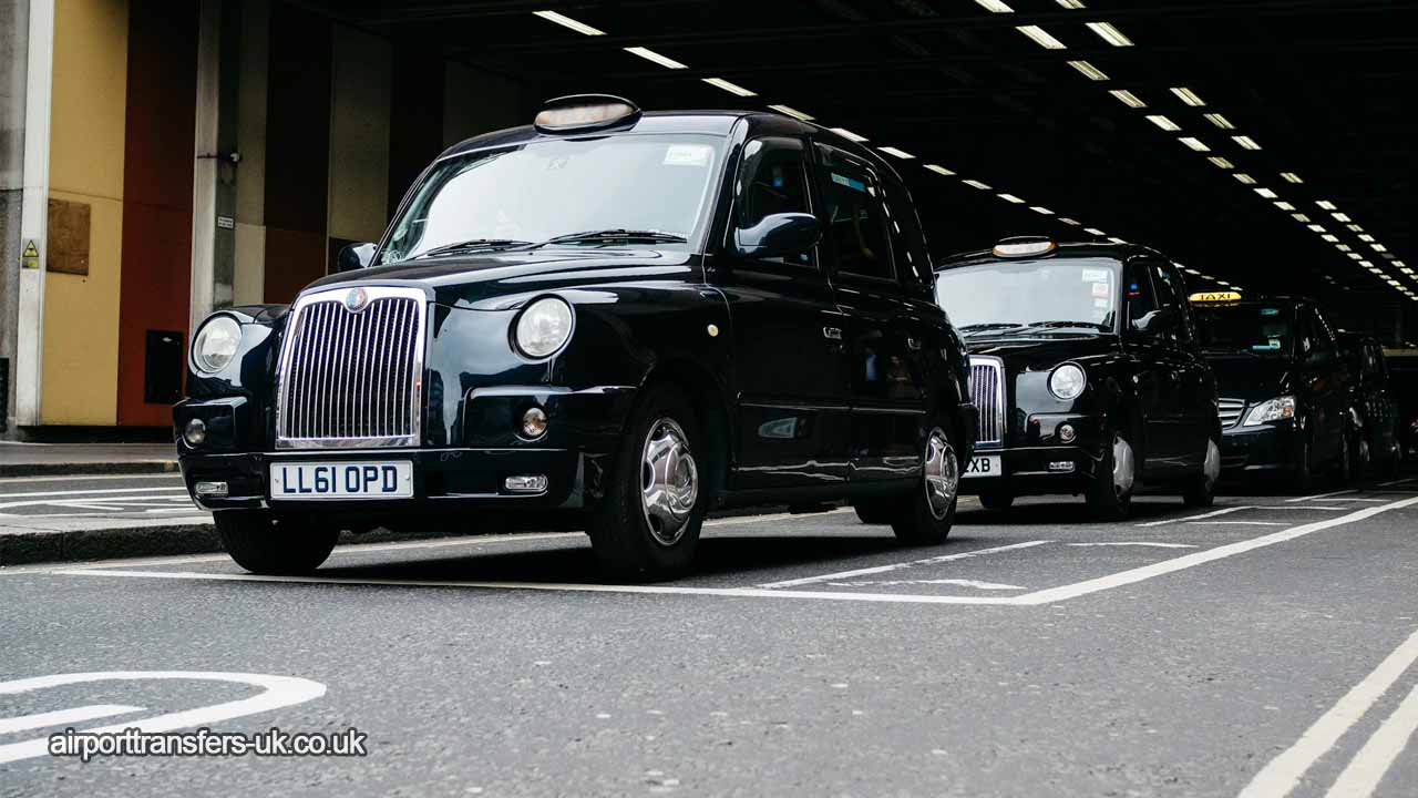 How to Book a Southampton Airport Taxi - Airport Transfers UK